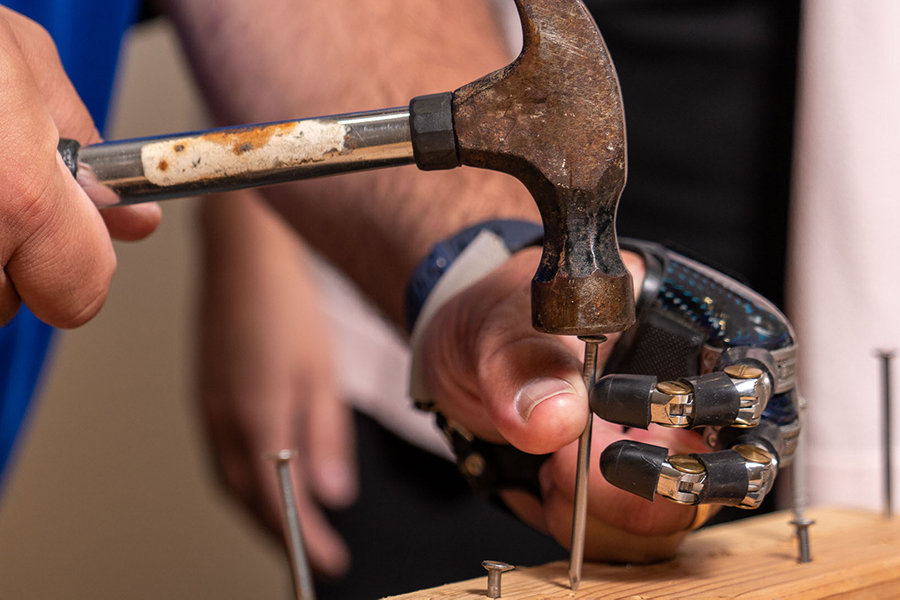 Point Designs prosthetic components | Arm Dynamics